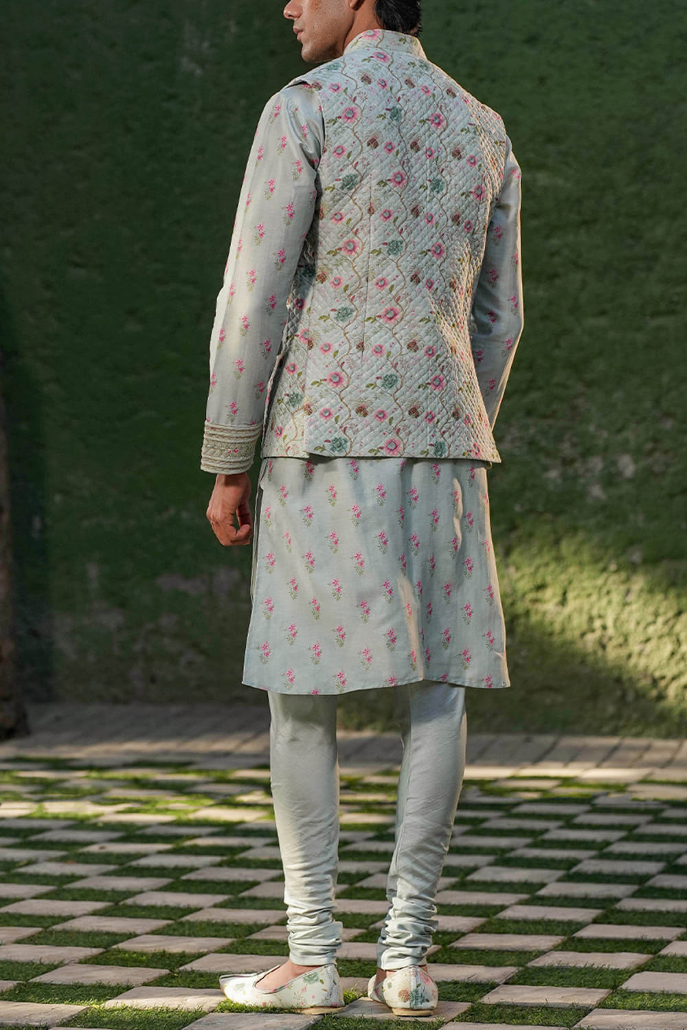 Buy Blue floral printed quilted bandi kurta set by Niti Bothra at ...