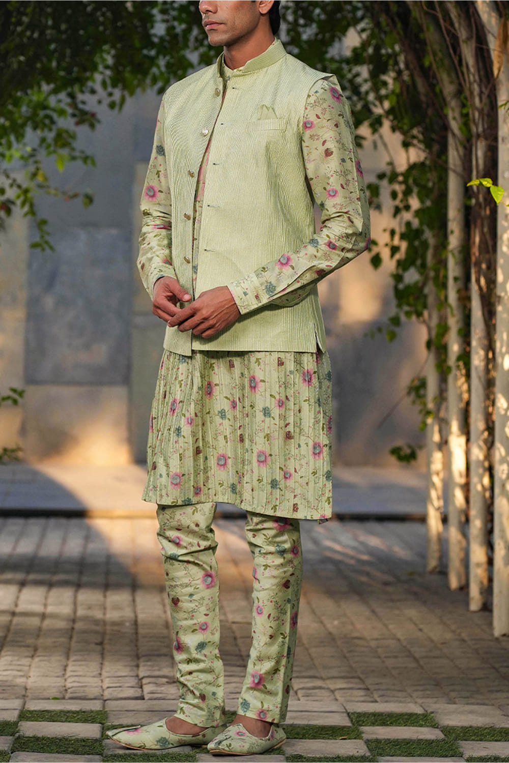 Buy Mint green stitched bandi and printed kurta set by Niti Bothra at ...