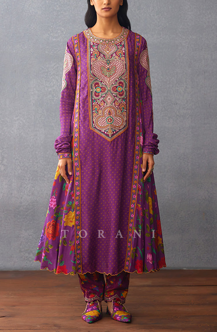 Buy Purple floral print embroidered kurta set by Torani at Aashni and Co