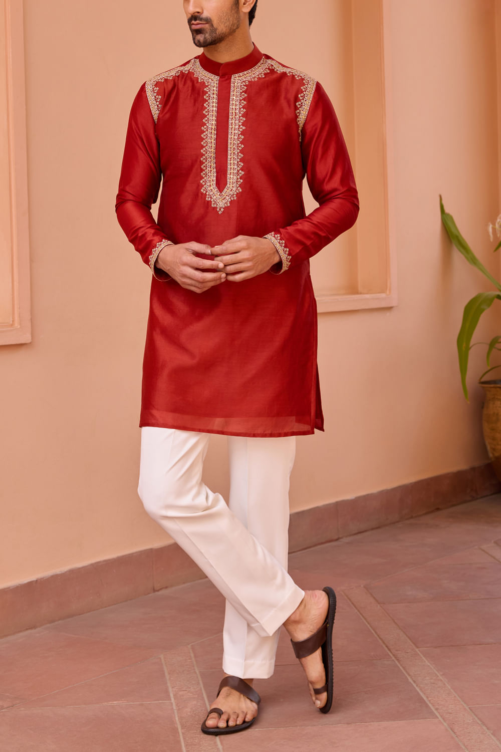 Buy Red dori and marodi embroidery kurta by Isha Gupta Tayal at Aashni ...