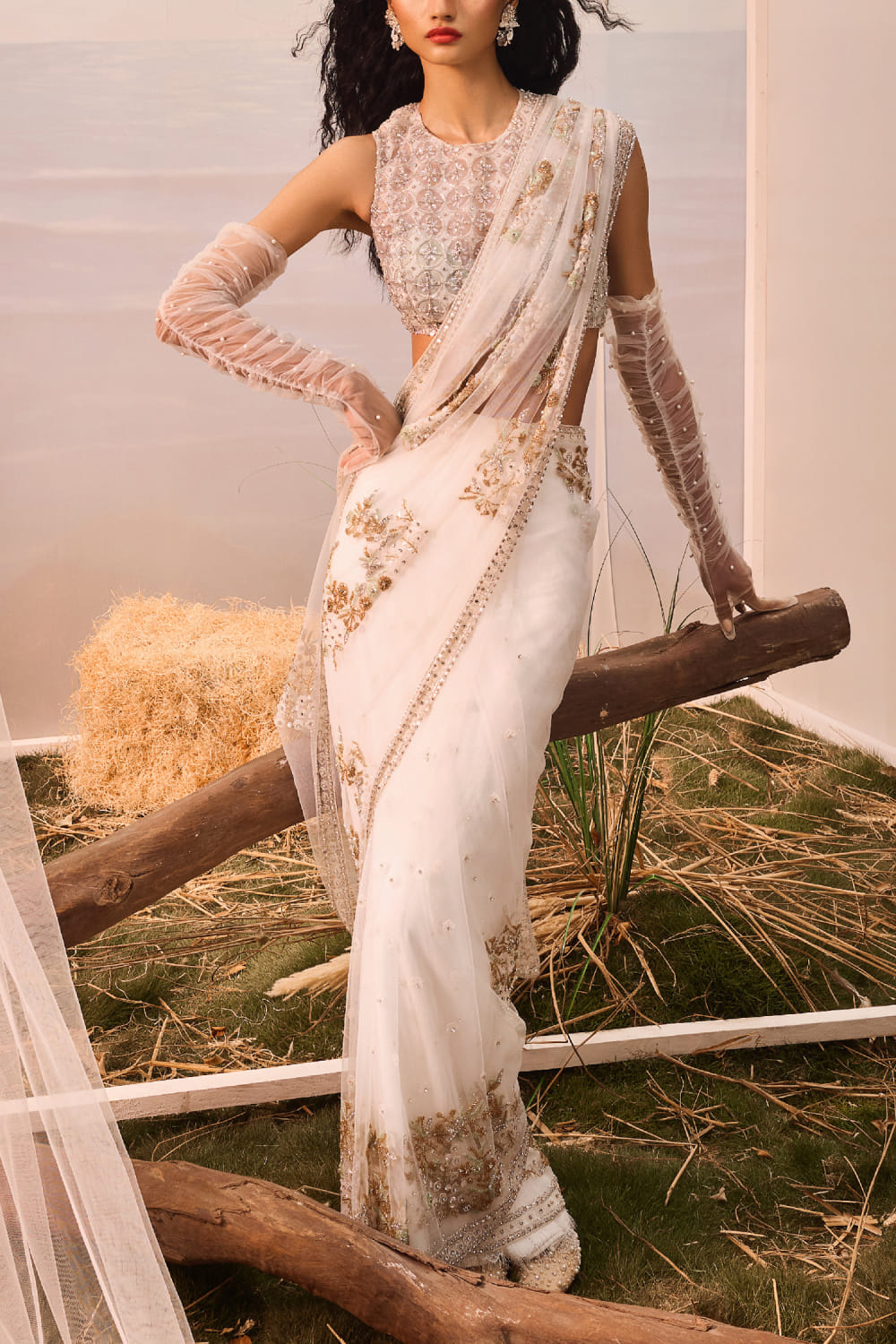 Buy White floral embroidered pre-stitched sari set by Esha Sethi ...