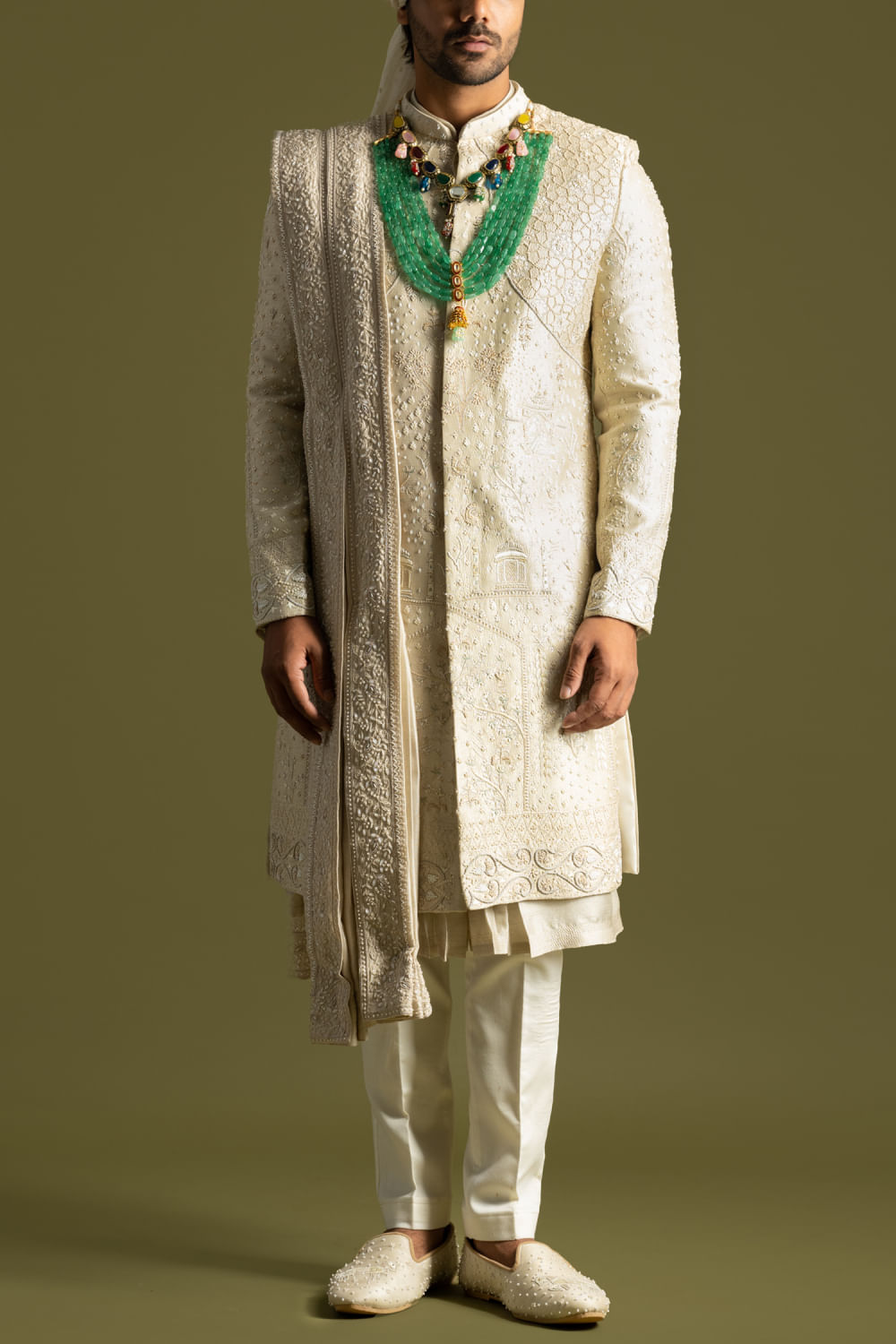 Buy Beige embroidered sherwani set by Paarsh Atelier at Aashni and Co