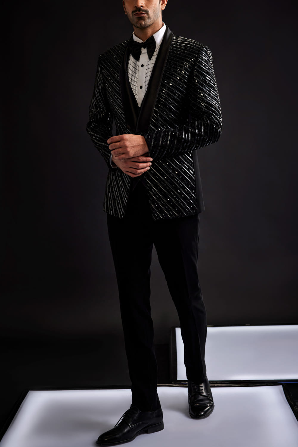 Buy Black pearl and leather work tuxedo set by Sarab Khanijou at Aashni ...