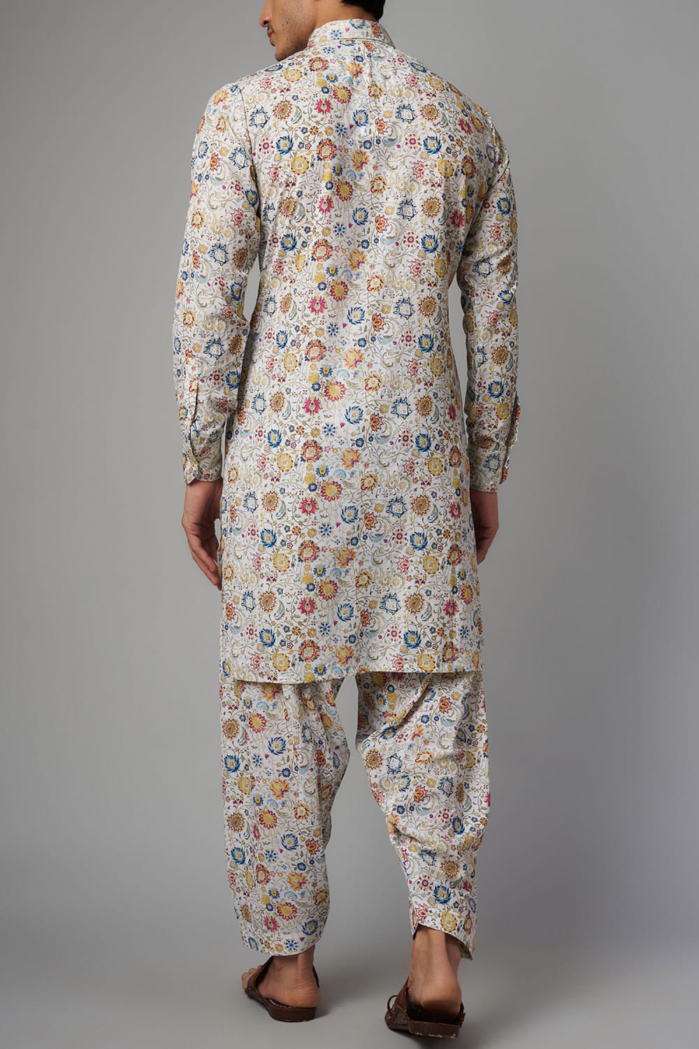 Buy Ivory floral print sequinned pathani kurta set by Rabani & Rakha at Aashni and Co