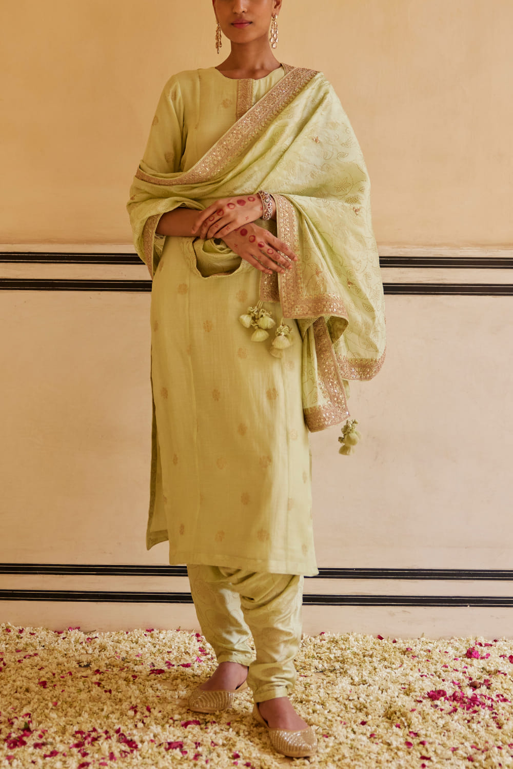 Buy Mint zardozi and marodi embroidery kurta set by Punit Balana at ...