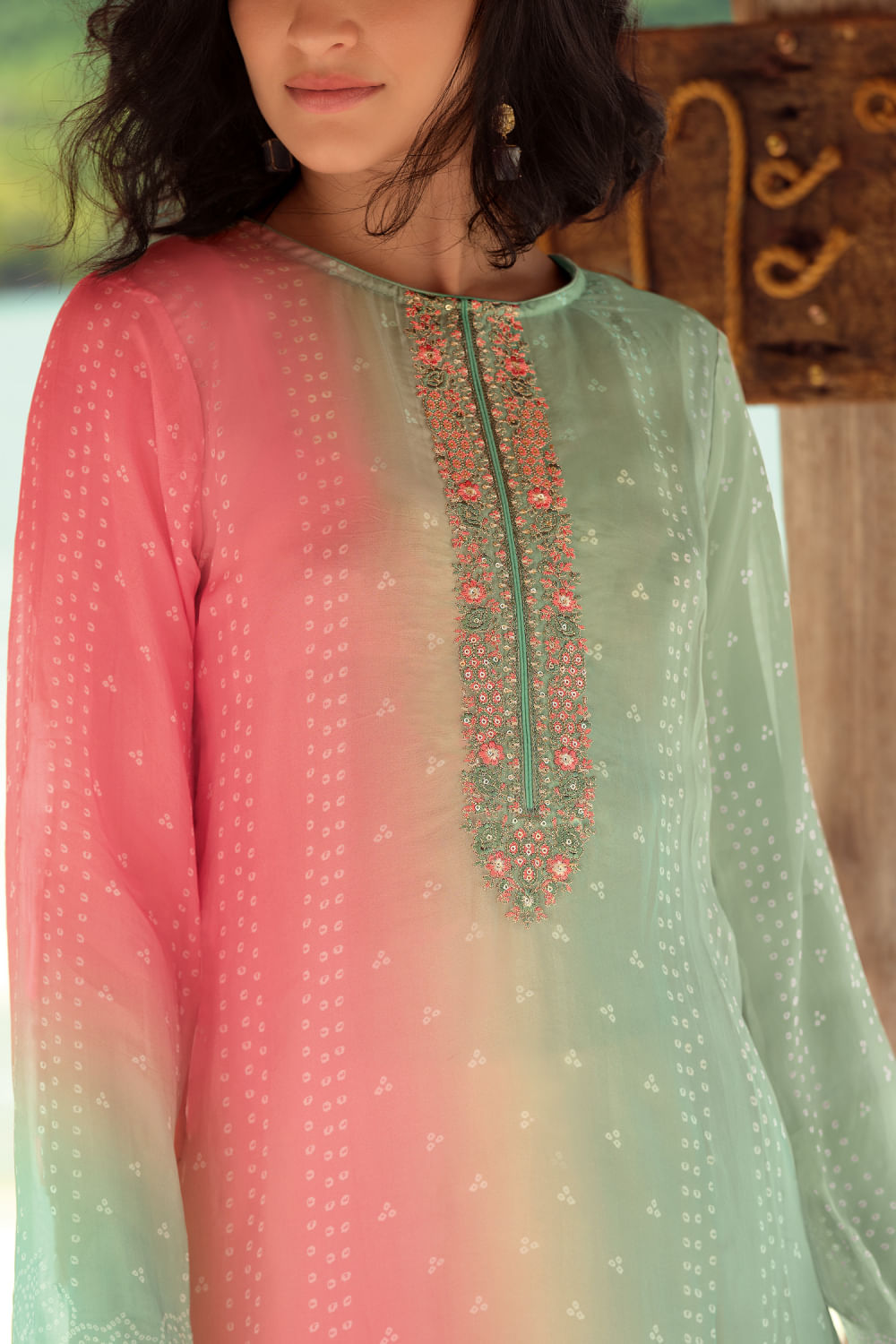 Buy Pink ombre bandhani printed kurta set by Label Varsha at Aashni and Co